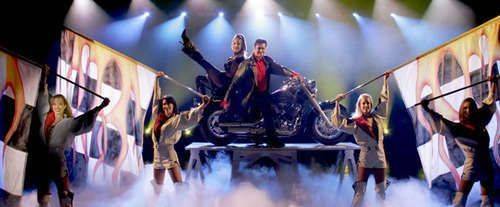 Rick Thomas Illusionist & Magic Show